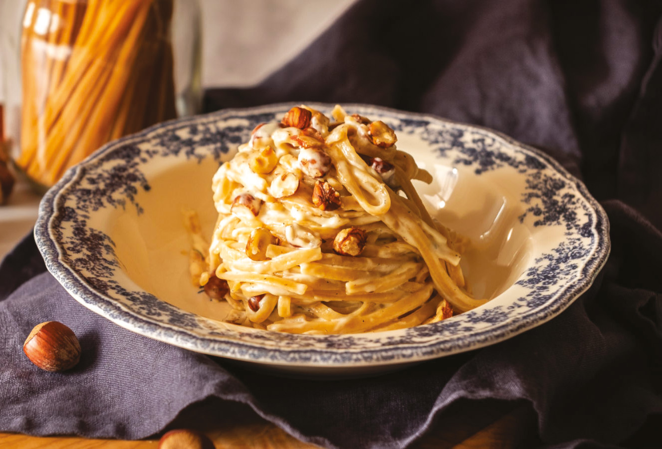 Pasta med Stracchino & hasselnötter | Granarolo